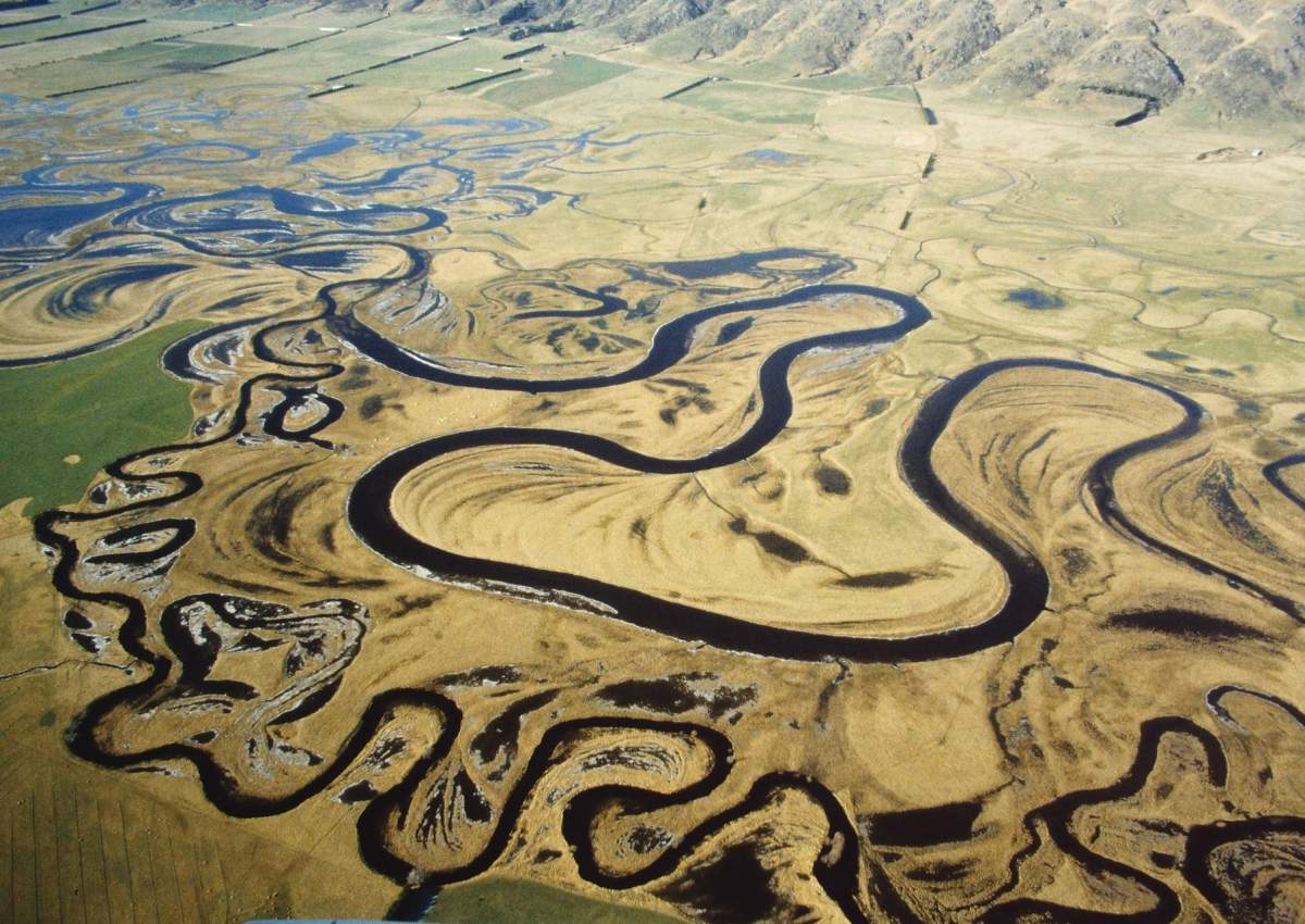 A Rail Trail Must Do - The Upper Taieri River Scroll Plains | Otago ...
