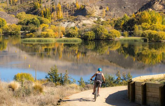 Photo Gallery of the Best Autumn Colours on the Otago Bike Trails ...