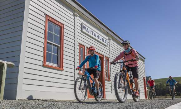 Explore the Clutha Gold Trail | Otago Trail Hub