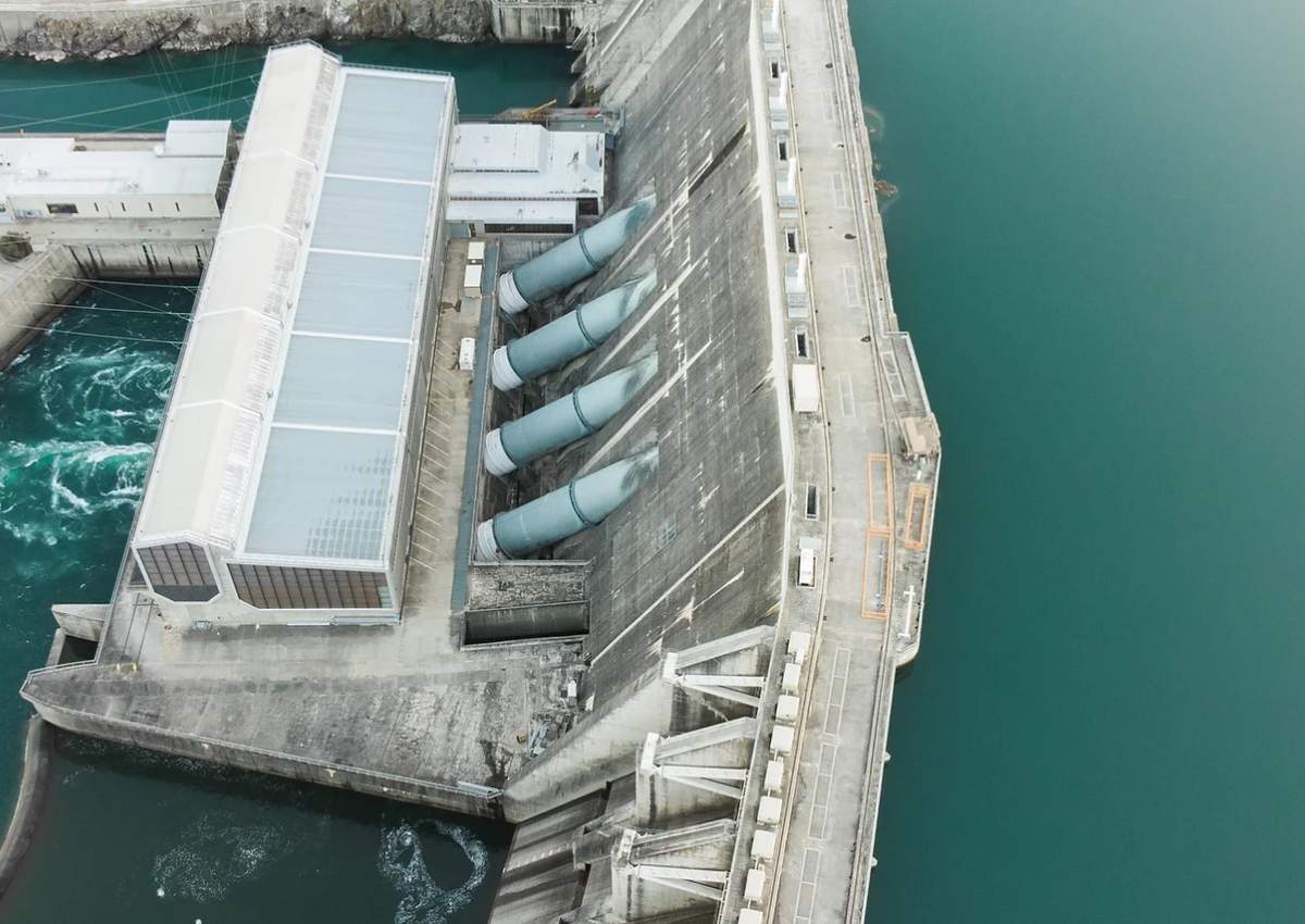 A Unique Tour to Explore The Spectacular Clyde Dam | Otago Trail Hub
